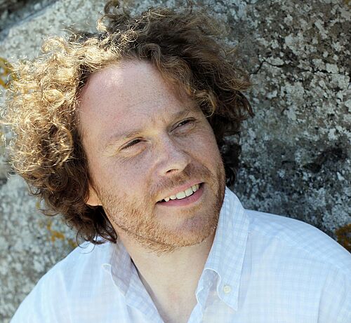 Tauflied-Erfolg: Tim Linde will zu Carmen Nebel - nordkirche.de